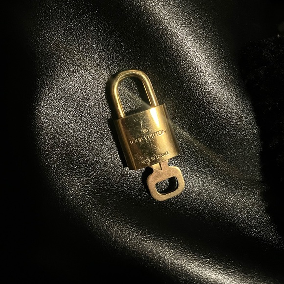 Louis Vuitton | Accessories | Authentic Lv Lock And Key Number 35 ...